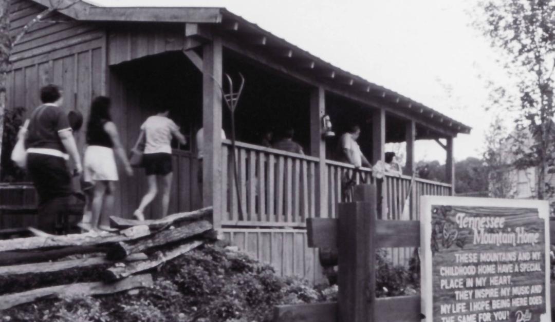 What Did Dolly Parton's Childhood Home Look Like? Details