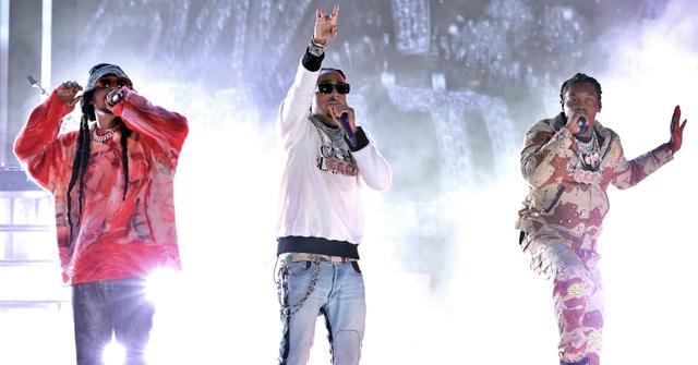 What Does "Major Bag Alert" Mean? Understanding the Viral Phrase