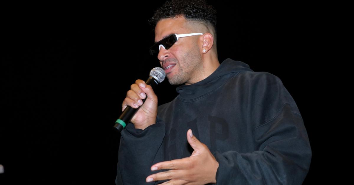 Jason Lee Talks 'Hollywood Unlocked,' 'Love & Hip Hop,' More (EXCLUSIVE)