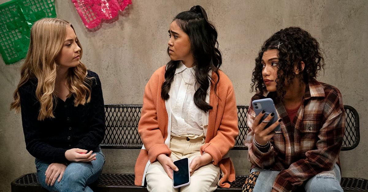 Here Are the Cast Members' Ages in the 'Head of the Class' 2021 Reboot