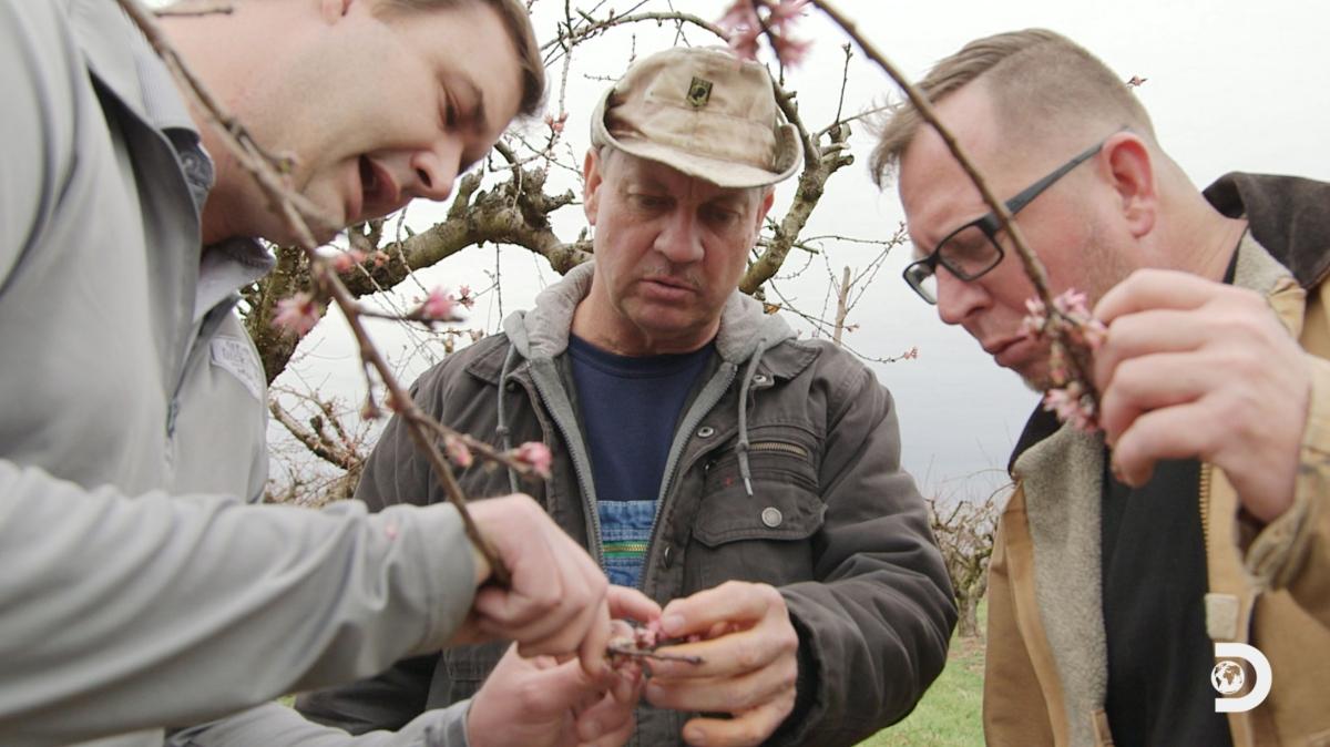 Tim Smith Is Moonlighting With a New 'Moonshiners' Show