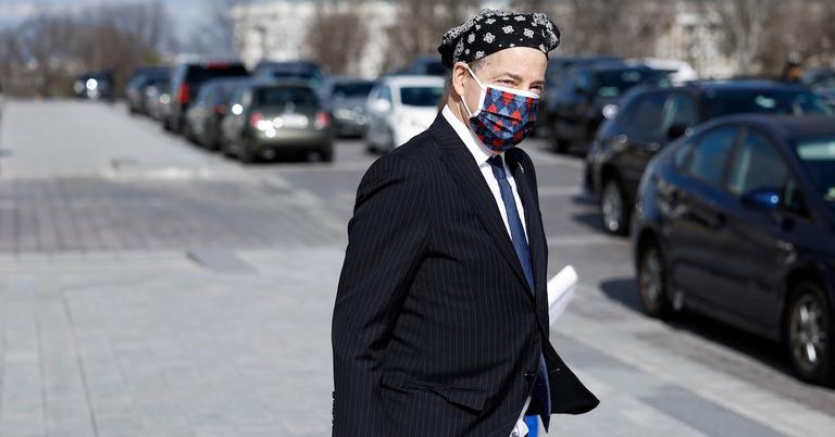 Why Is Jamie Raskin Wearing a Scarf on His Head? Details