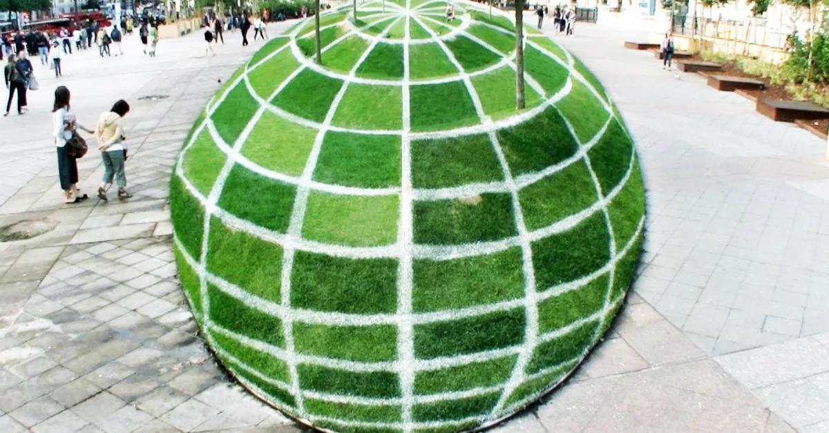 29 Optical Illusions That Will Leave You Scratching Your Head