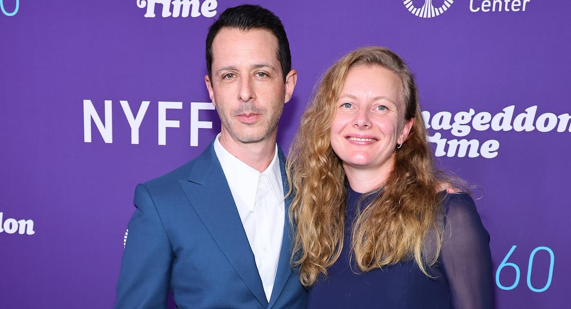 Meet Jeremy Strong's Wife Emma and Their Three Daughters!