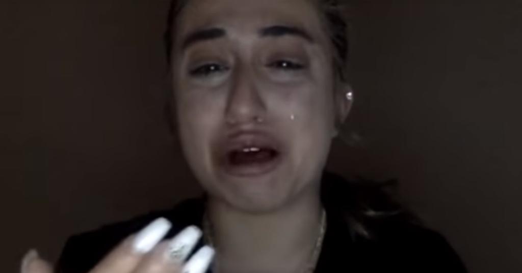 Instagrammer Cries Because She Can't Work 9-5 Due to Having, "No Skills"