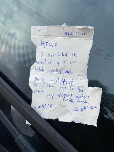 Youtuber Left Note on Car That He Scratched, Is Blown Away by Response