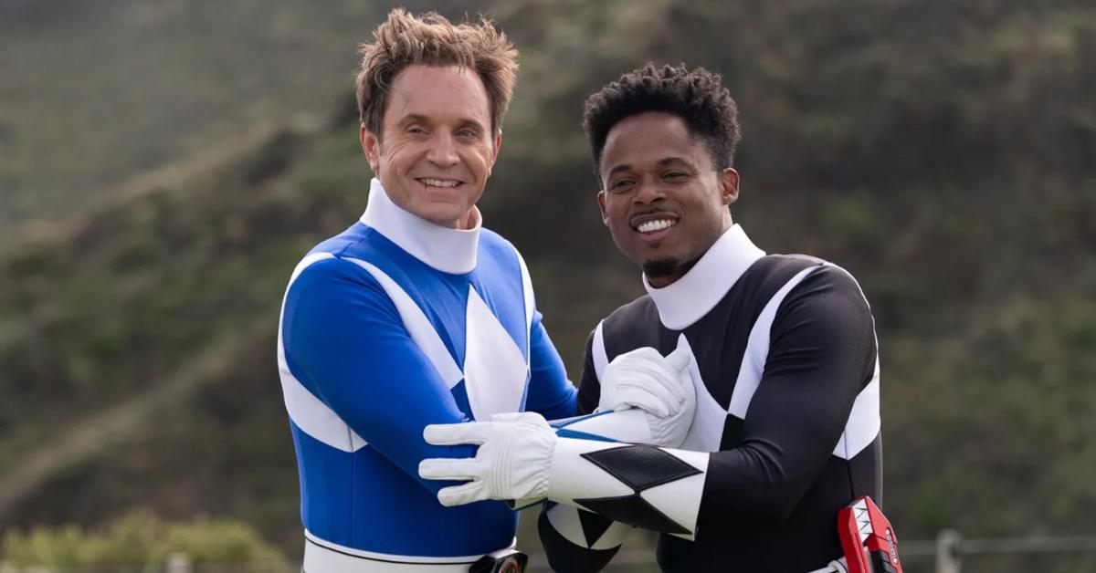 Fans Discover the OG Black Power Ranger Is Missing a Finger