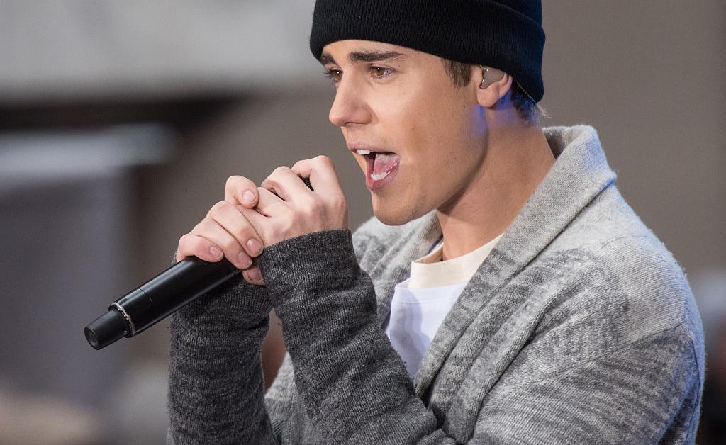 Singers Yelling at Fans — Concert Meltdowns and Flip-Outs