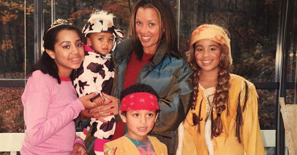 Vanessa Williams Has a Son and Three Daughters — Inside Her Family Life