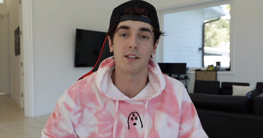 Did Bryce Hall Have a Boyfriend? Some Think the TikTok Star's Bisexual