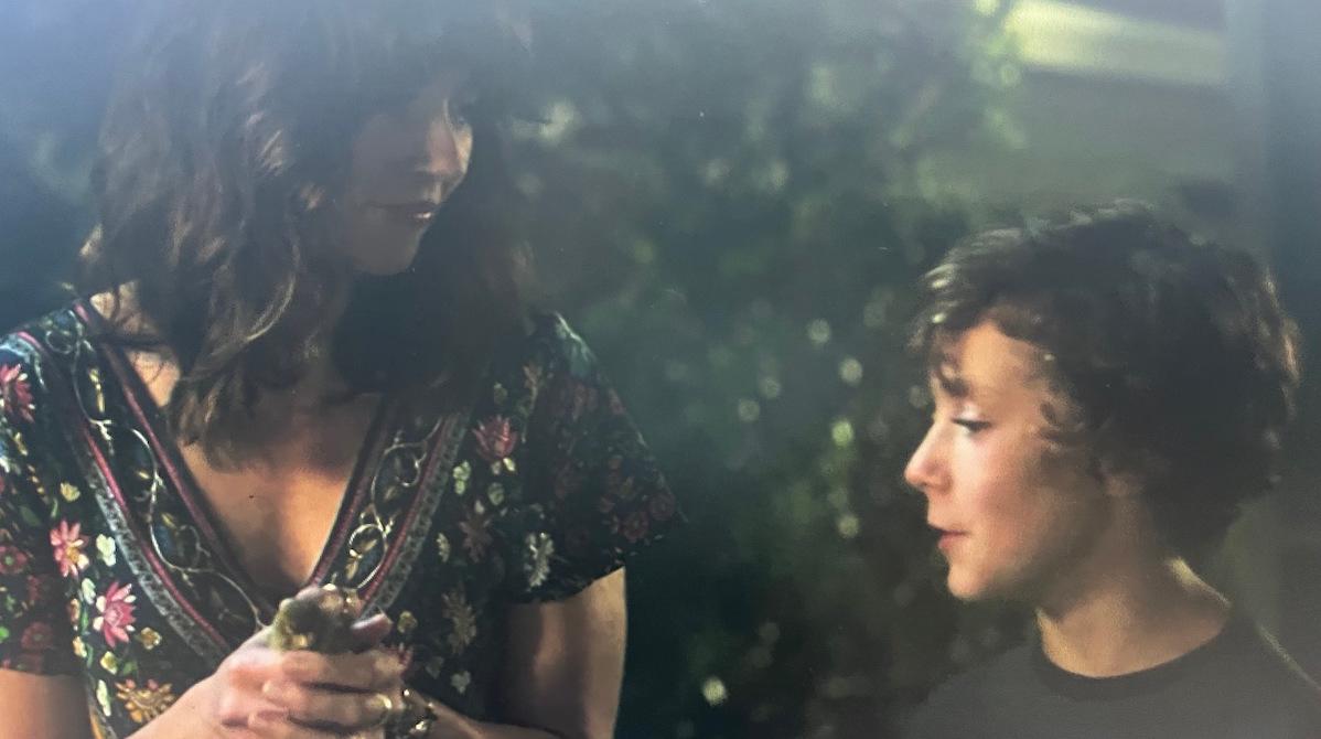 What Does the Bird Figurine Mean in 'Dead to Me’ Season 3?