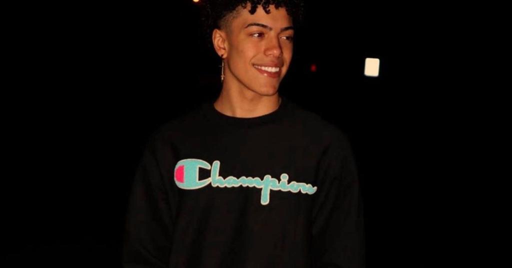 How Old Is Derek Trendz on TikTok? He's a Young Entrepreneur