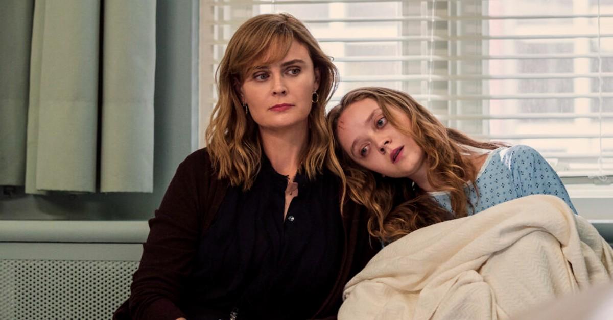 Netflix's Miniseries 'Devil in Ohio' Brings Demons Into the Home — Is ...