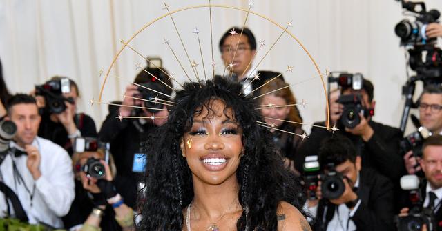 Is SZA Dating Anyone? Fans Believe That SZA and Kehlani Are Together