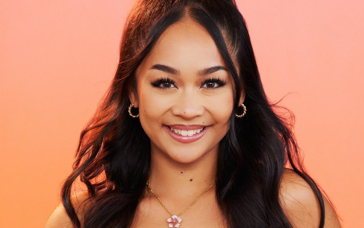 Who Gets Joey's First Impression Rose on the Bachelor? (SPOILERS)