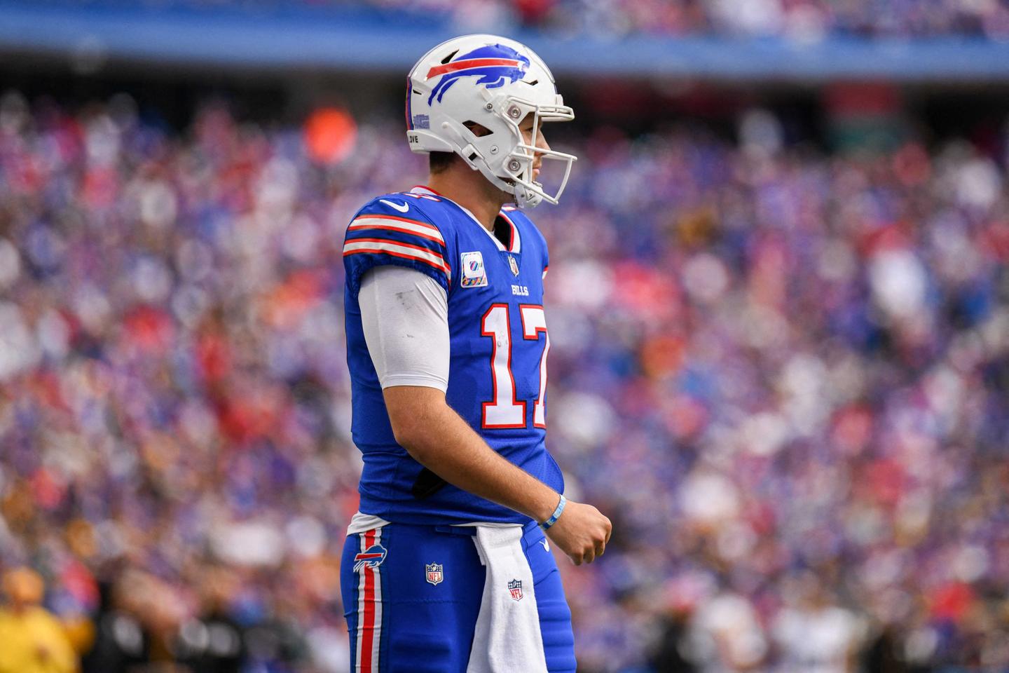 Josh Allen Suffers Through a Scary Nose Injury