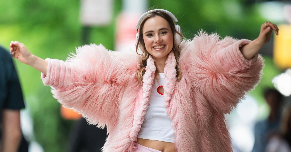 Suki Waterhouse's Dating History: A Look at Her Love Life