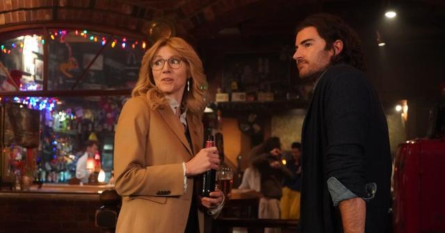 Do Johnny and Kate Get Back Together in 'Firefly Lane'? Why Did they ...