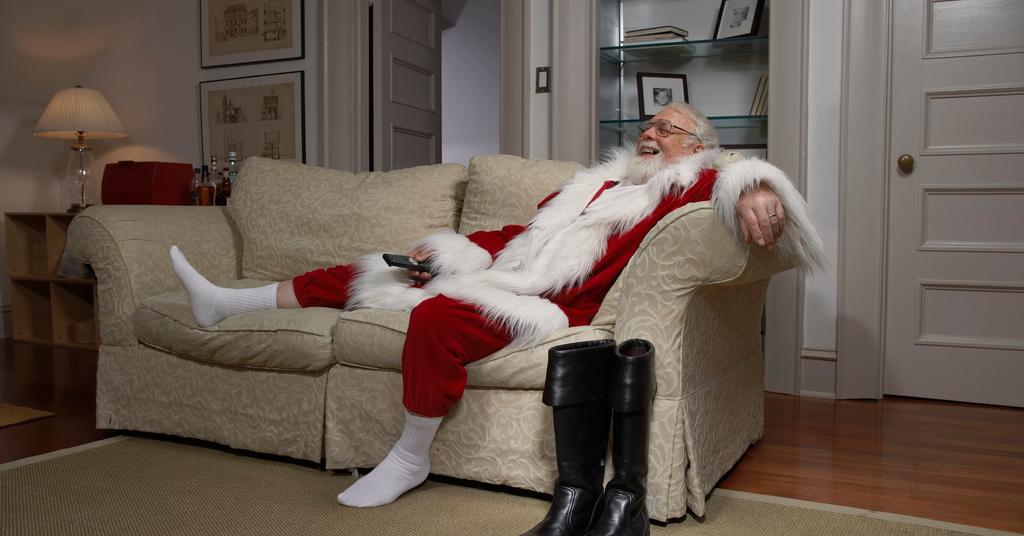 Santa Jokes for Adults Who Need a Good Holiday Laugh