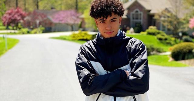 How Old Is Derek Trendz on TikTok? He's a Young Entrepreneur