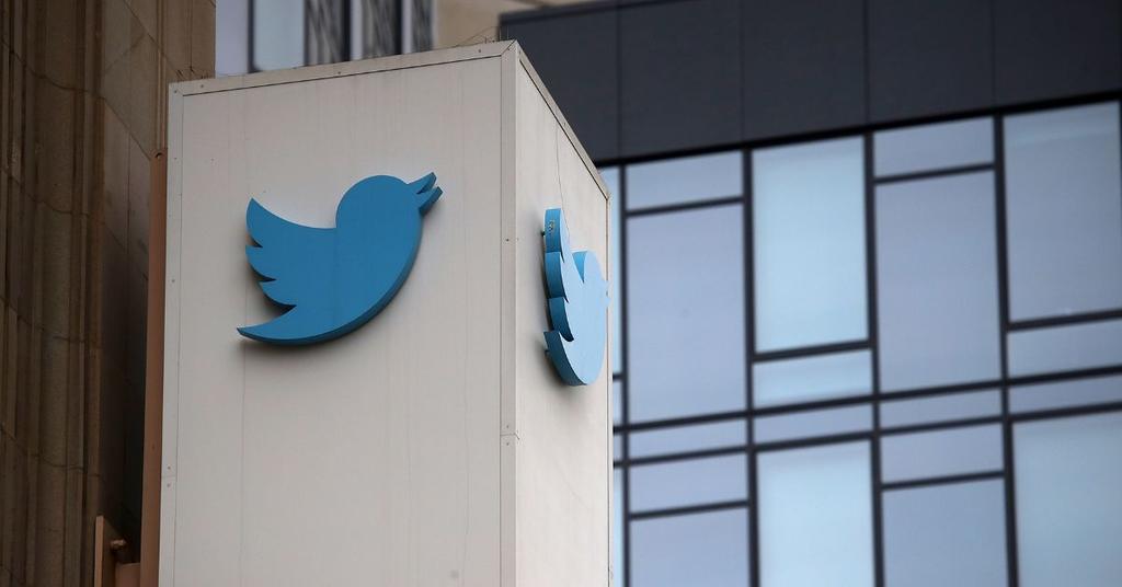 The Funniest Twitter Layoff/Fired Memes on the Feed