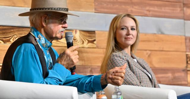 How Much Is Musician Jewel's Net Worth Today?