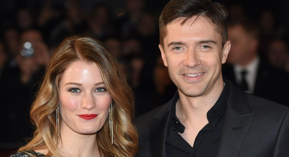 Who Is Topher Grace's Wife? Meet Actress Ashley Hinshaw