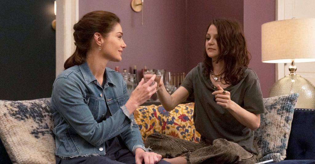 Who Is Lauren Bloom's Sister Vanessa on 'New Amsterdam'?