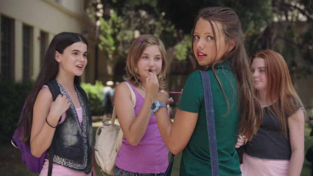 What Are The Ages Of The Actors In PEN15 Details