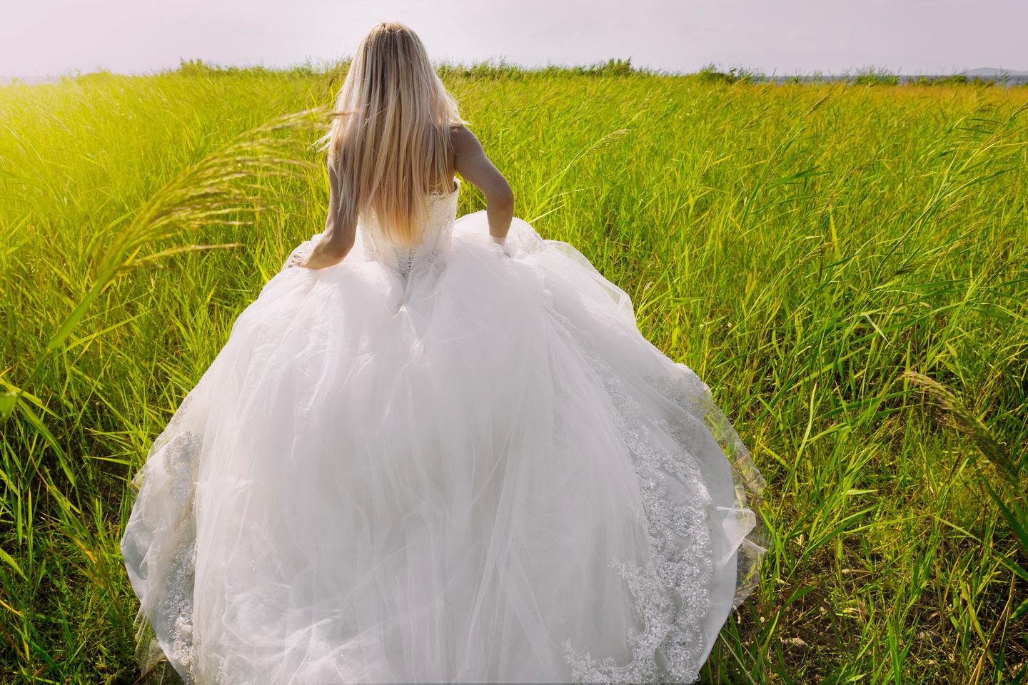 Runaway Brides Share What Happened That Made Them Cancel Their Weddings