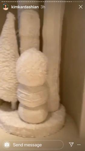 Kim Kardashians Christmas Decorations Are Turning Heads This Year