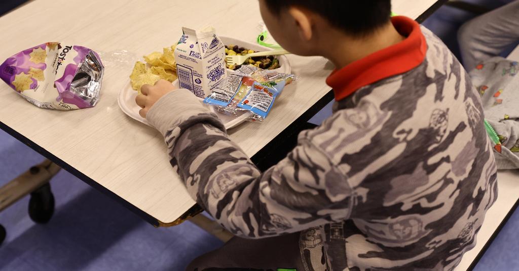 Mom Angry After Son Came Home “Starving” From 1st Day of School