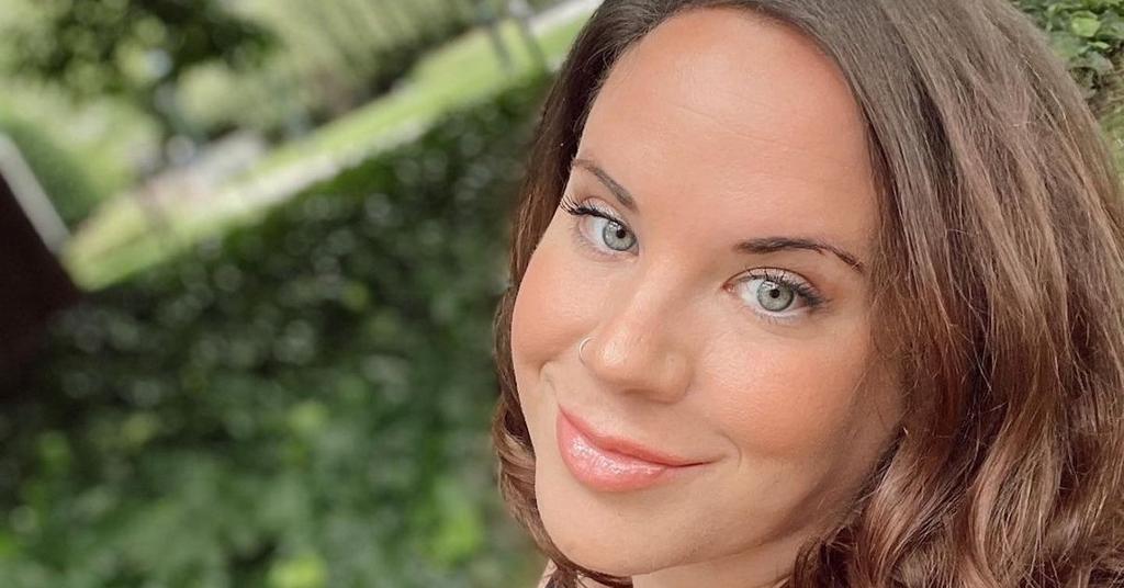 How Much Does Whitney Way Thore Make Per Episode?