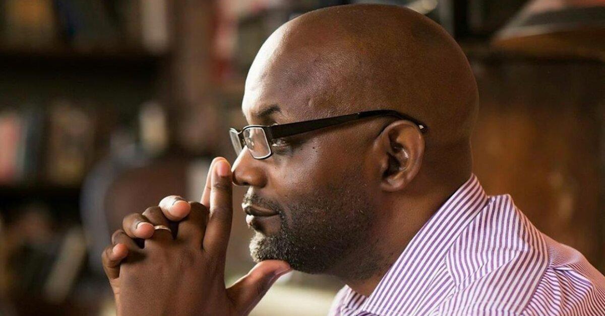 Who Is Pastor Calvin Roberson From 'Bride and Prejudice'? Meet the Mediator