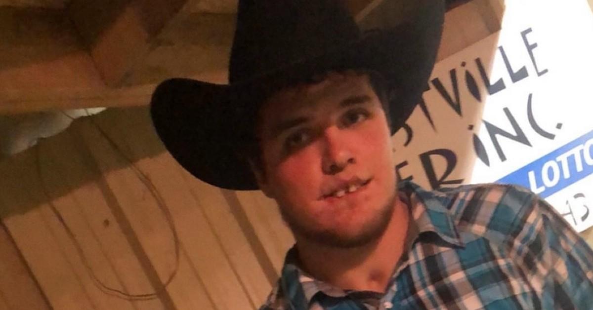 Details on the 'Return to Amish' Cast Instagrams