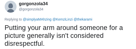 Keanu Reeves Does This in Every Picture with Female Fans and People ...