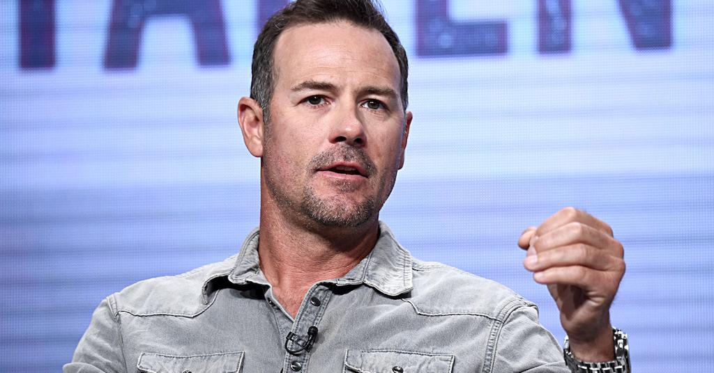 Is Chris Jacobs Married? The 'Long Lost Family' Host Had a Broken ...