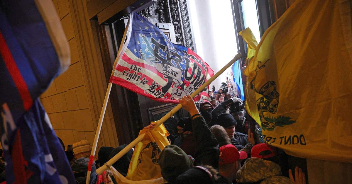 Did a Rioter Taser Himself to Death? Viral Capitol Riot Post Explained