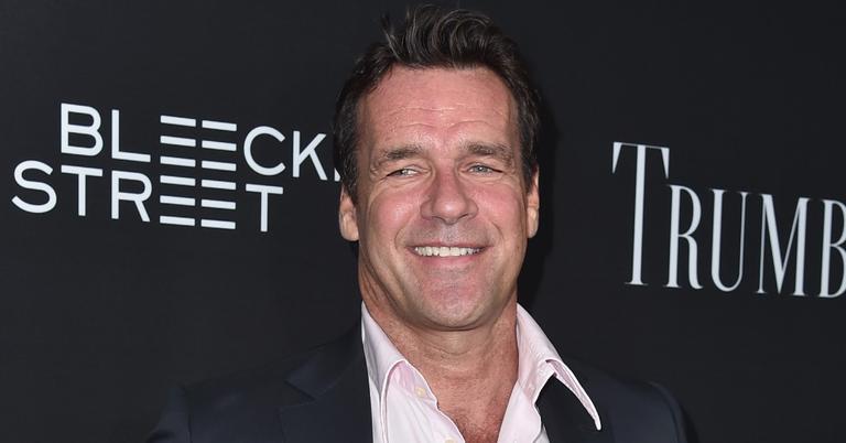 Who Plays Max's Dad on 'Call Me Kat'? A Former 'JAG' Star