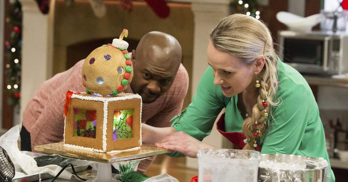 What’s the Prize on ‘Christmas Cookie Challenge’? It’s Pretty Sweet