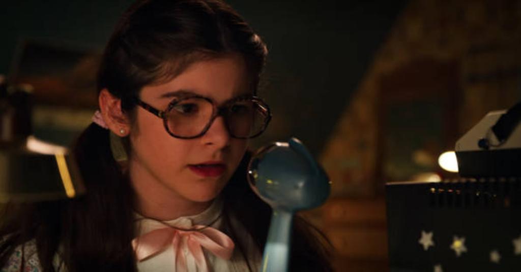 Why Is Dustin Missing His Front Teeth in Season 3 of 'Stranger Things?'