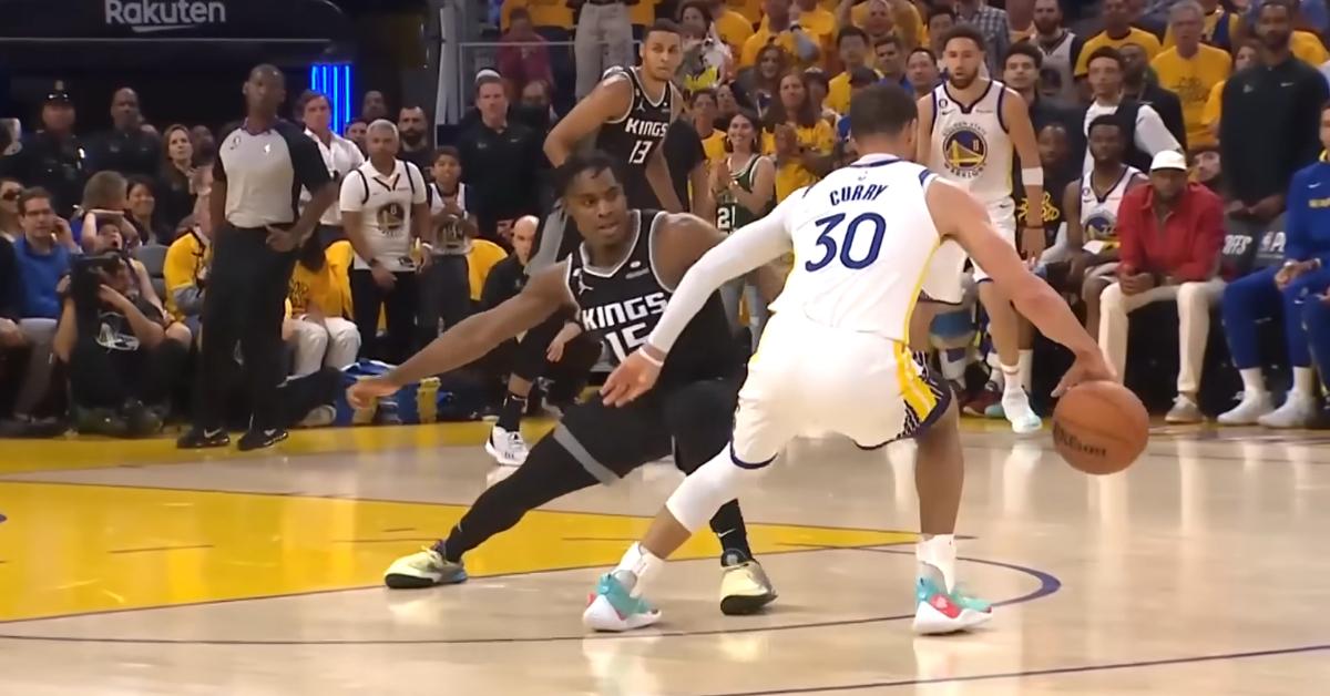 Why Does Steph Curry Wear One Sleeve? Find out Here!