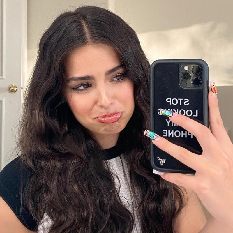 Is Addison Rae Bi? Fans React to Addison Rae's New TikTok Video