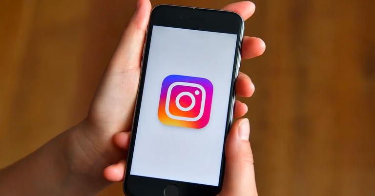 What Is the Instagram Notes Number Trend? Codes, Explained