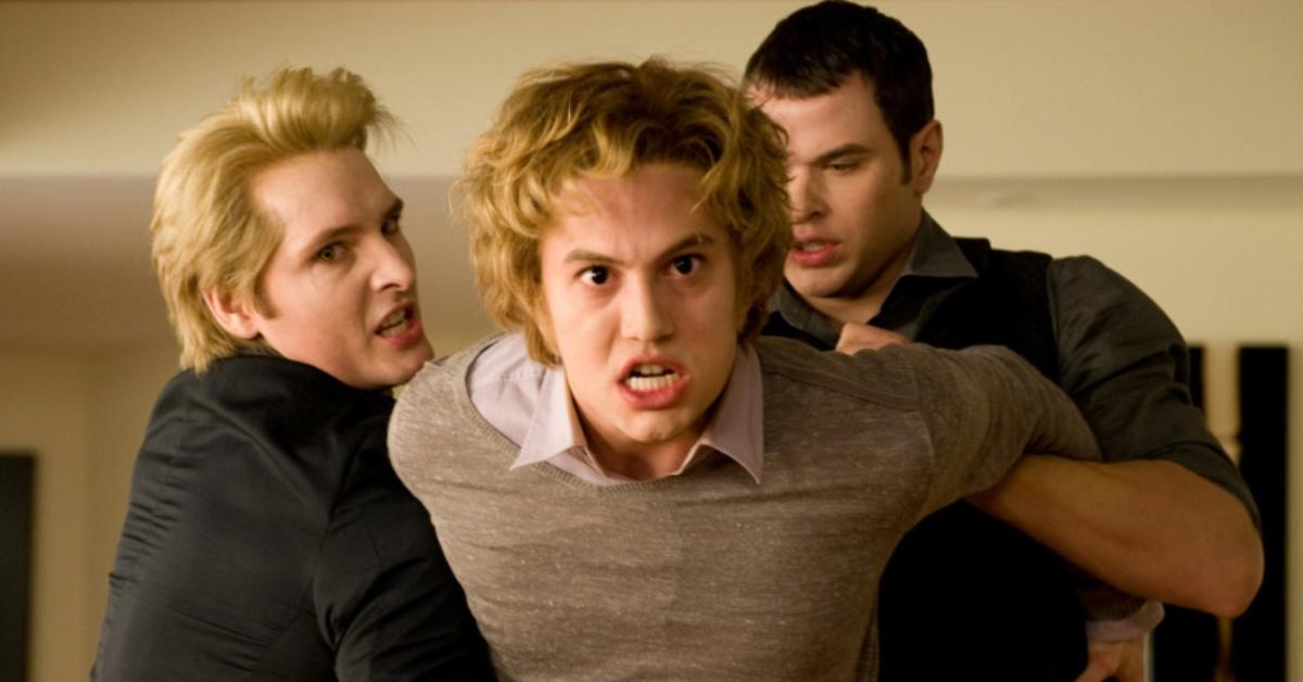 7 Facts About Carlisle Cullen Even Die-Hard 'Twilight' Fans Won't Know