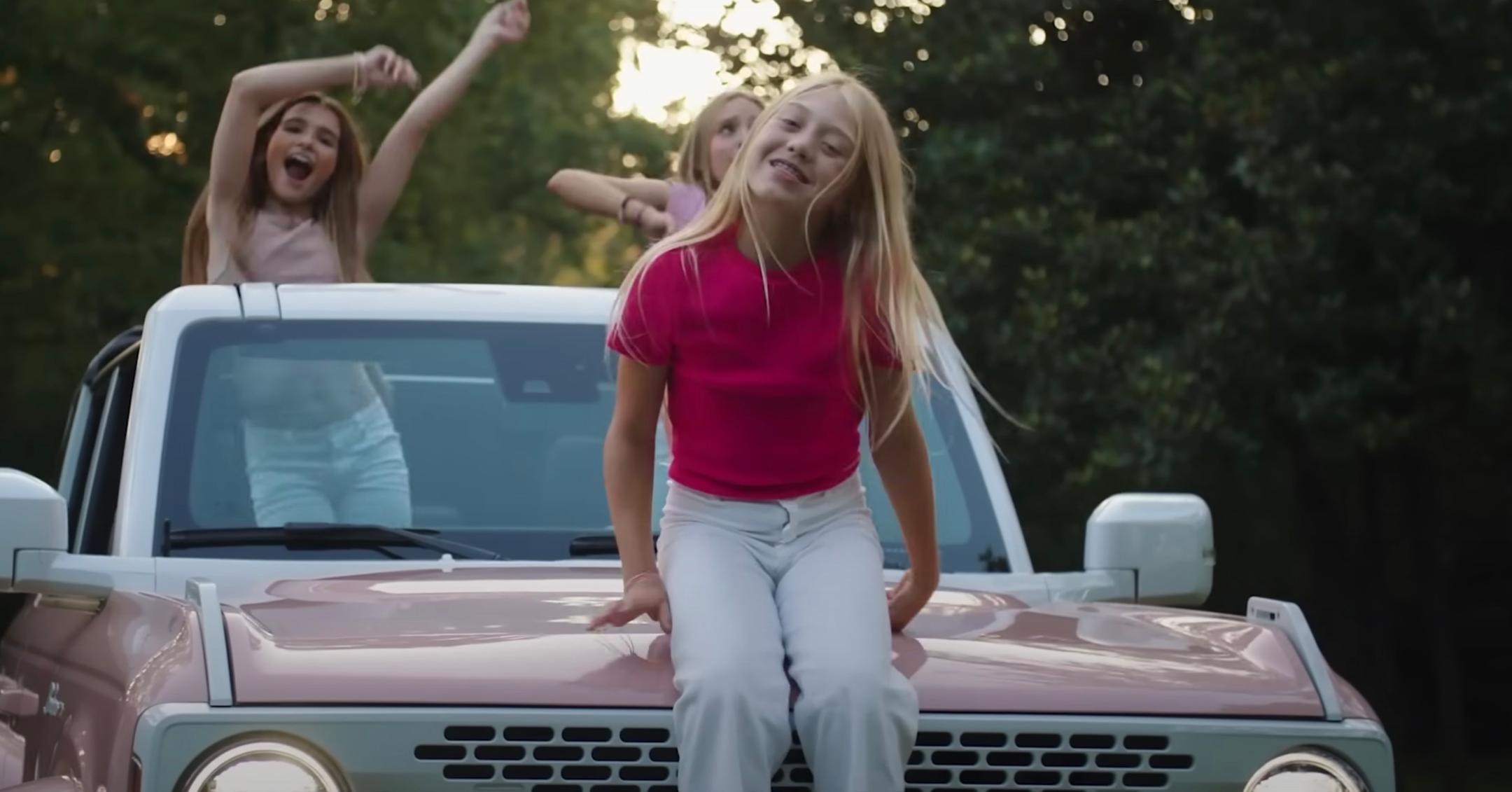 Everleigh Rose's "Like Taylor Swift" Song Drama Explained