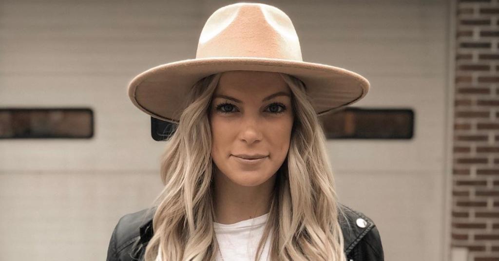 Does Victoria F. Go Home During Hometowns? Breaking Down the Spoilers