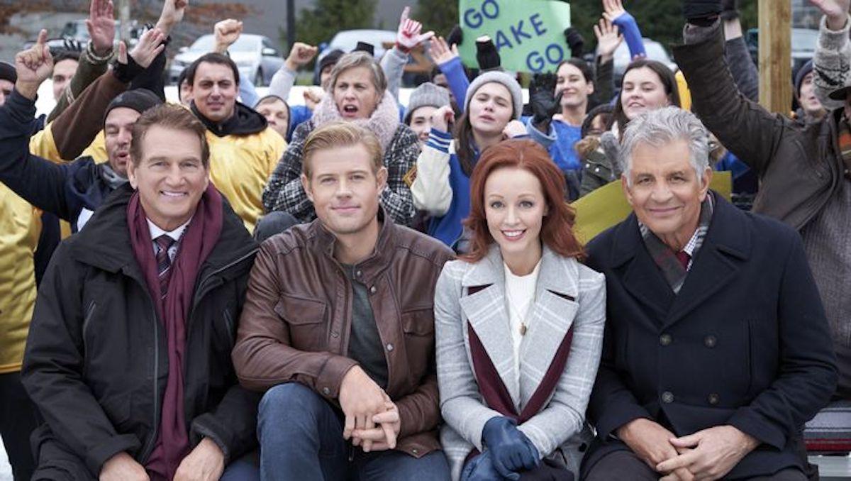 'Snowcoming' Hallmark Movie Cast Features Former NFL Players — Details!