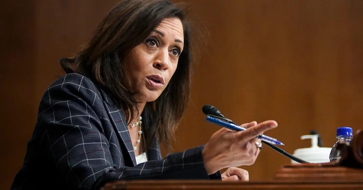 What’s Wrong With Kamala Harris' Neck? People Are Worried — Details