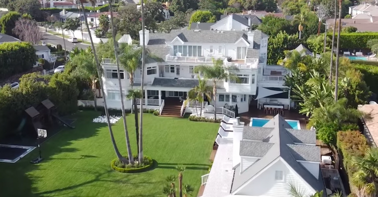 Who Lives in the FaZe House? Meet the Members of the Collective